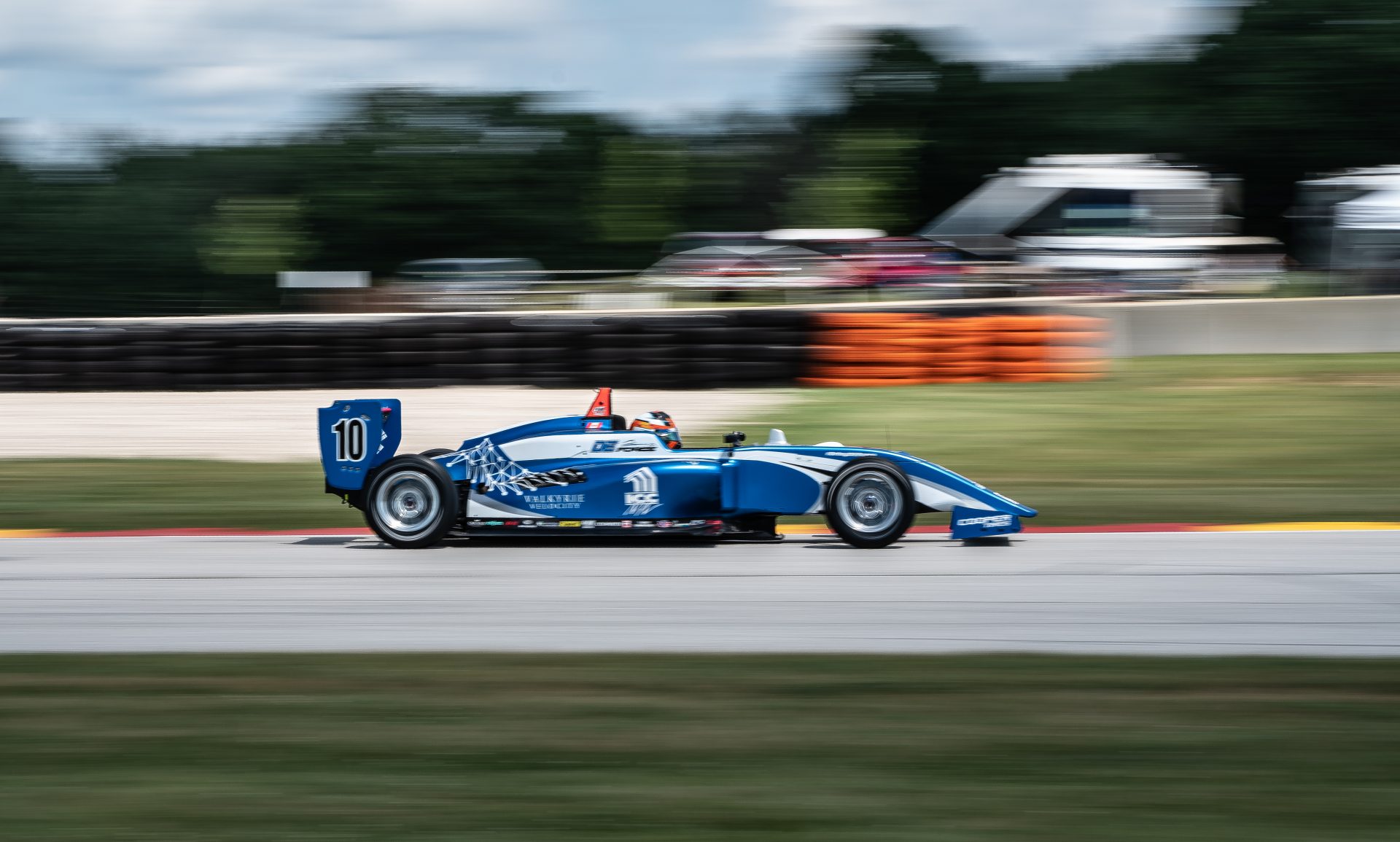 Gear Up for Formula 1: Three Ways AI is Transforming Racing - Valkyrie AI